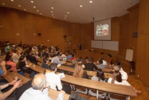 Αγγλόφωνες Σπουδές Ιατρικής Στο Εθνικό Καποδιστριακό Πανεπιστήμιο ...